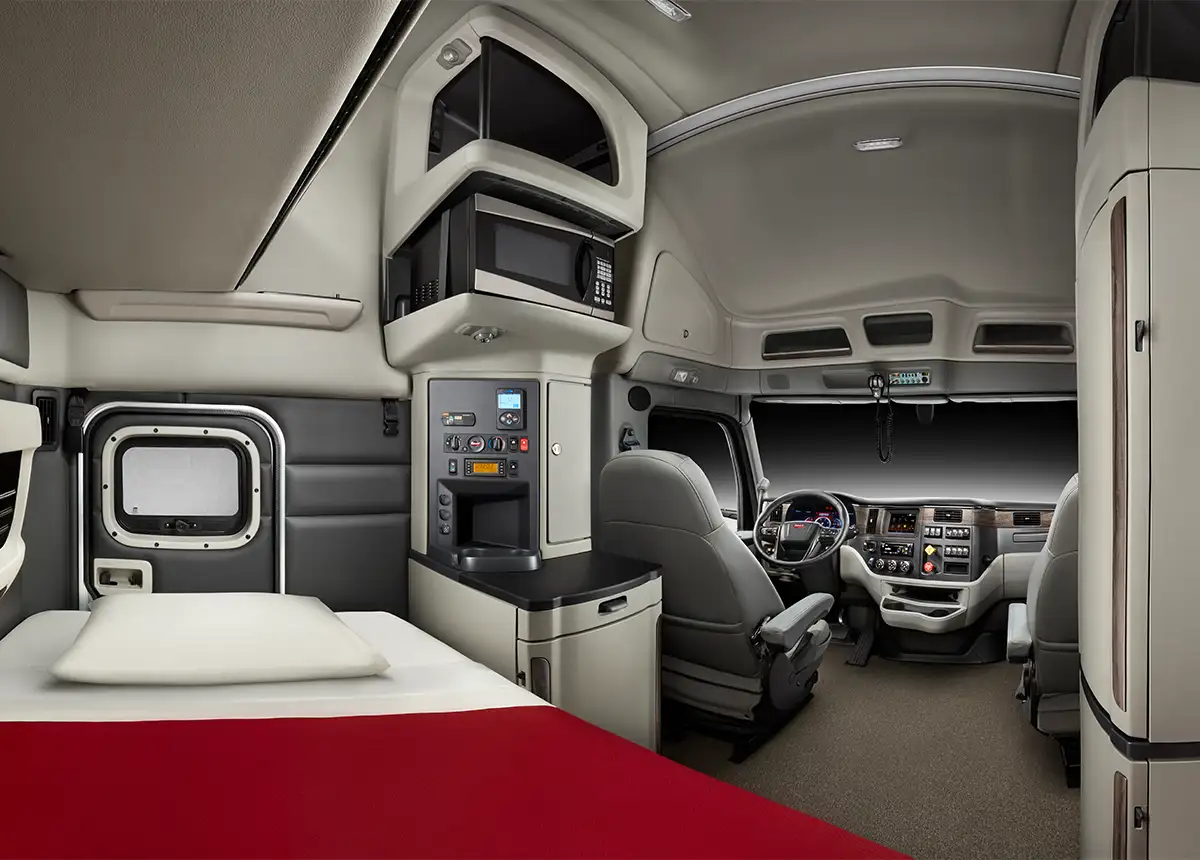 Peterbilt New Model 579 Redefines the Look Inside and Out | Peterbilt News