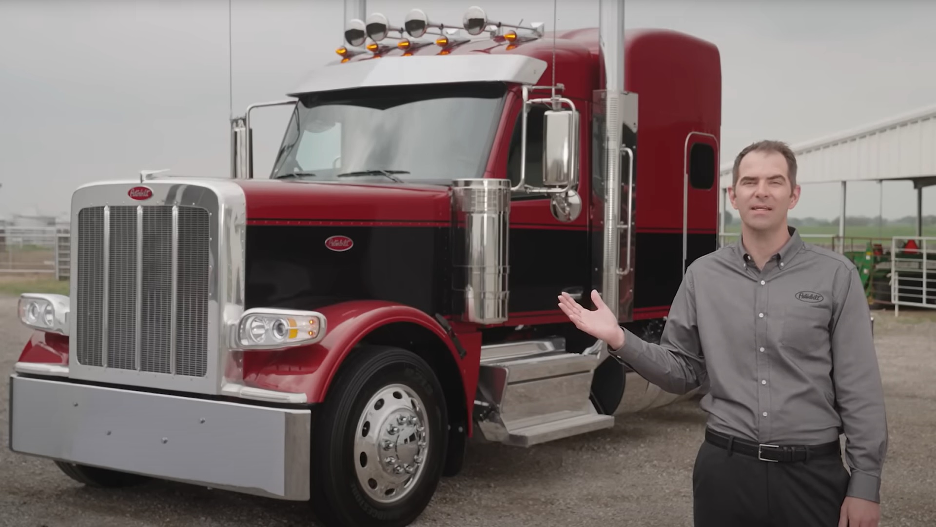 Peterbilt Model 589 | Peterbilt